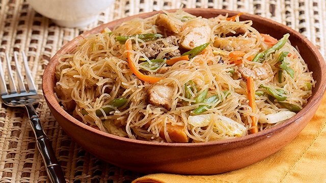 Pancit Bihon (Half Tray) | PATOK BY RACH